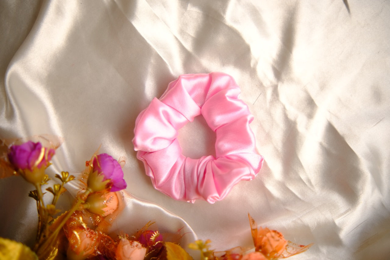 Hot Pink Satin Scrunchie – handmadelovebytanya