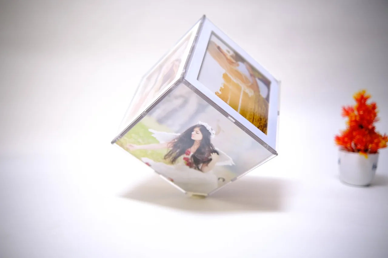 Photo Rotating Cube – handmadelovebytanya
