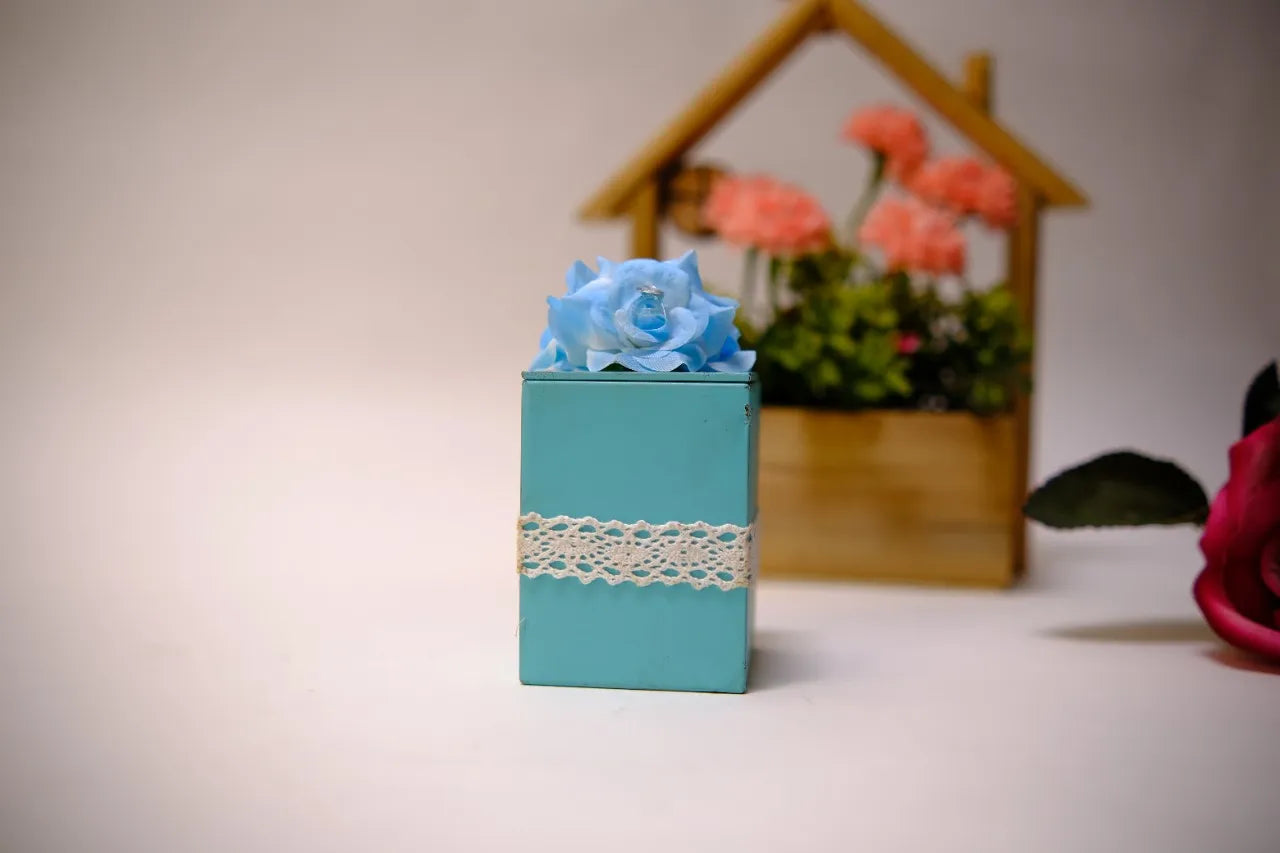 Floral Blue Tin Box – handmadelovebytanya