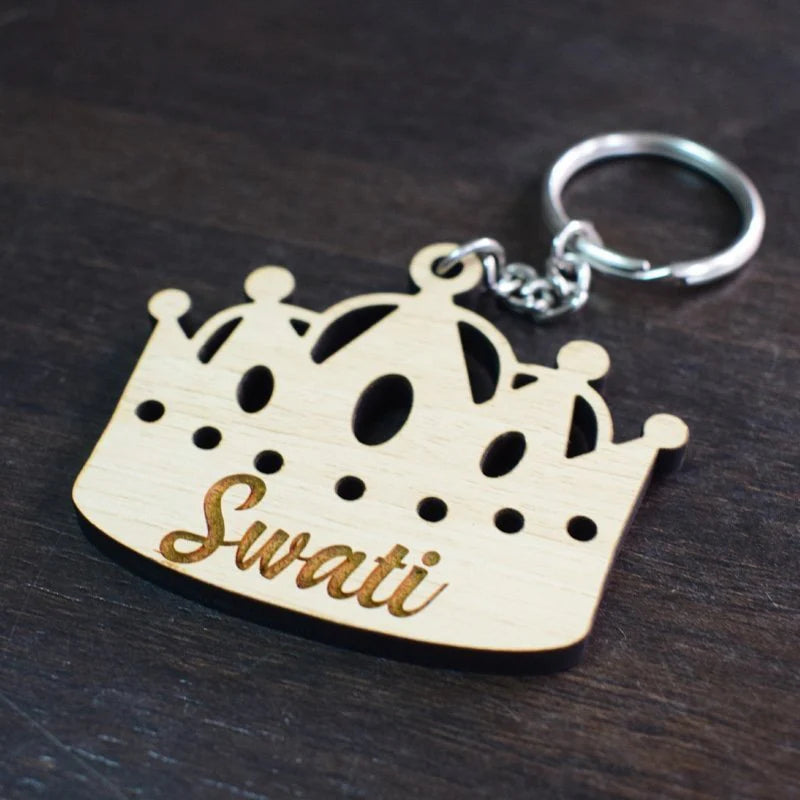Queen crown with name keychain – handmadelovebytanya